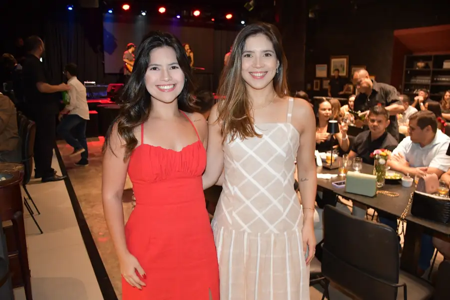 Péricles Mendel comemora aniversário com amigos no Rosetta Rock Bar | Conecta Piauí