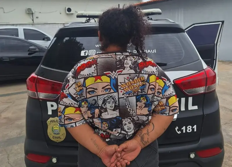 Mulher é presa com entorpecentes e arma de fogo em São Pedro do Piauí ...