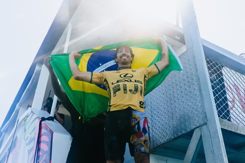 Brasileiro Yago Dora é campeão mundial da WSL 2025 | Conecta Piauí