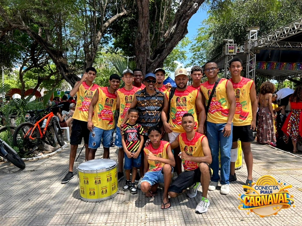 Segundo dia do 'Carnaval no Centro' ganha força e movimenta a economia ...