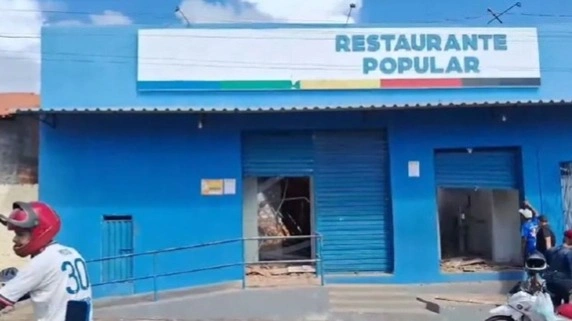 Teto de Restaurante Popular desaba no interior do Maranhão | Conecta Piauí